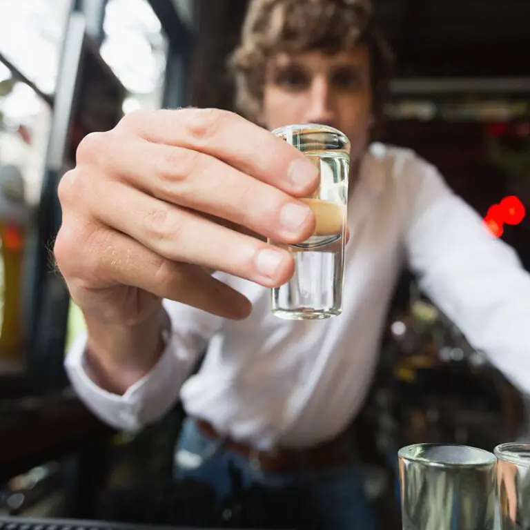 Alcohol distillation process: Basics of distilling